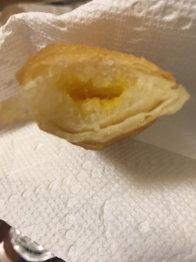 Snack Review: Mama Wu Mango & Sticky Rice Spring Rolls – Bronze Butterfly